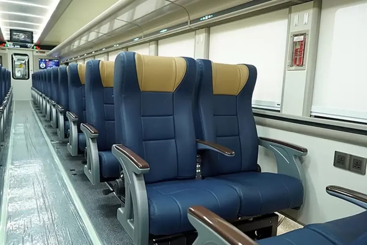 Kereta Api Bogowonto Dan Senja Utama Resmi Upgrade Ke Rangkaian New ...